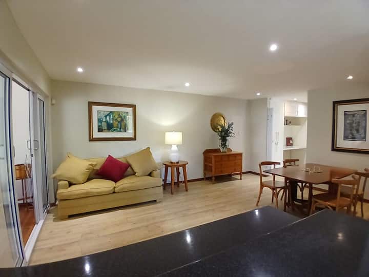 Dayspring Cottage: Elegant Comfort In The Midlands - Lions River