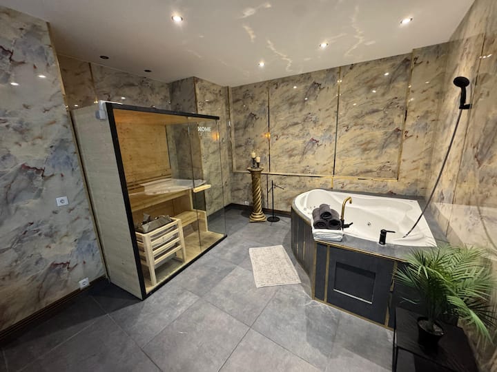 Suite Julius Cesar Private Sauna&jacuzzi Kreuzberg - Berlín