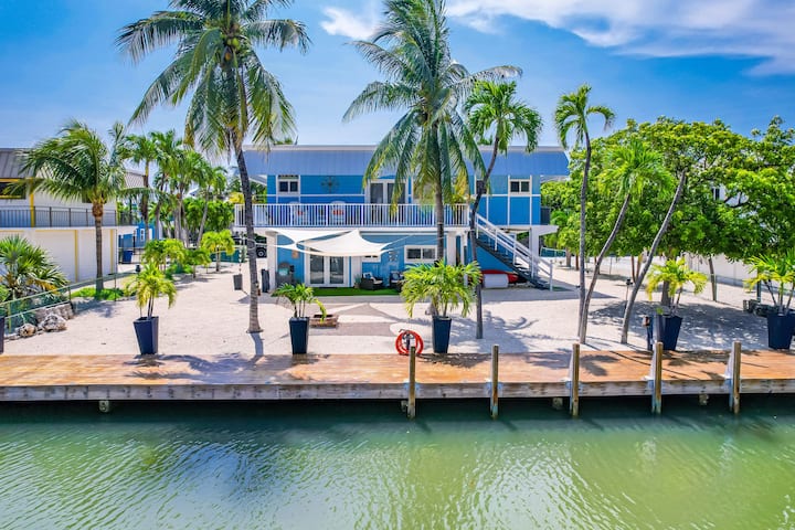 The Blue Waterfront Escape In Islamorada, Fl Keys - Islamorada, FL