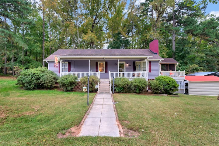 Room At Traveler's Rest - Henderson, NC