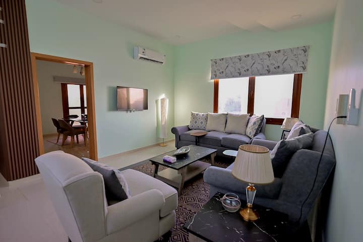 شقة واسعة وكبيرة/ ثلاث غرف نوم - Dammam