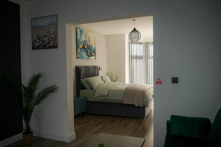 Brand New 1 Bedroom Apartment - Sheffield