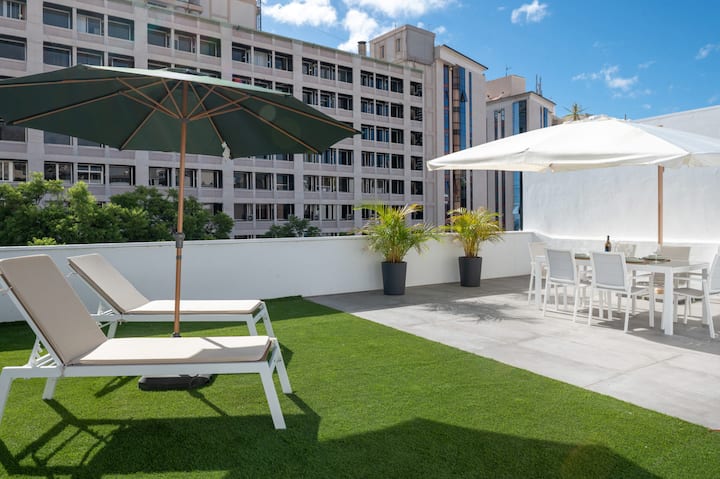Downtown Rooftop: Urban Terrace Outdoor Experience - Santa Cruz de Tenerife