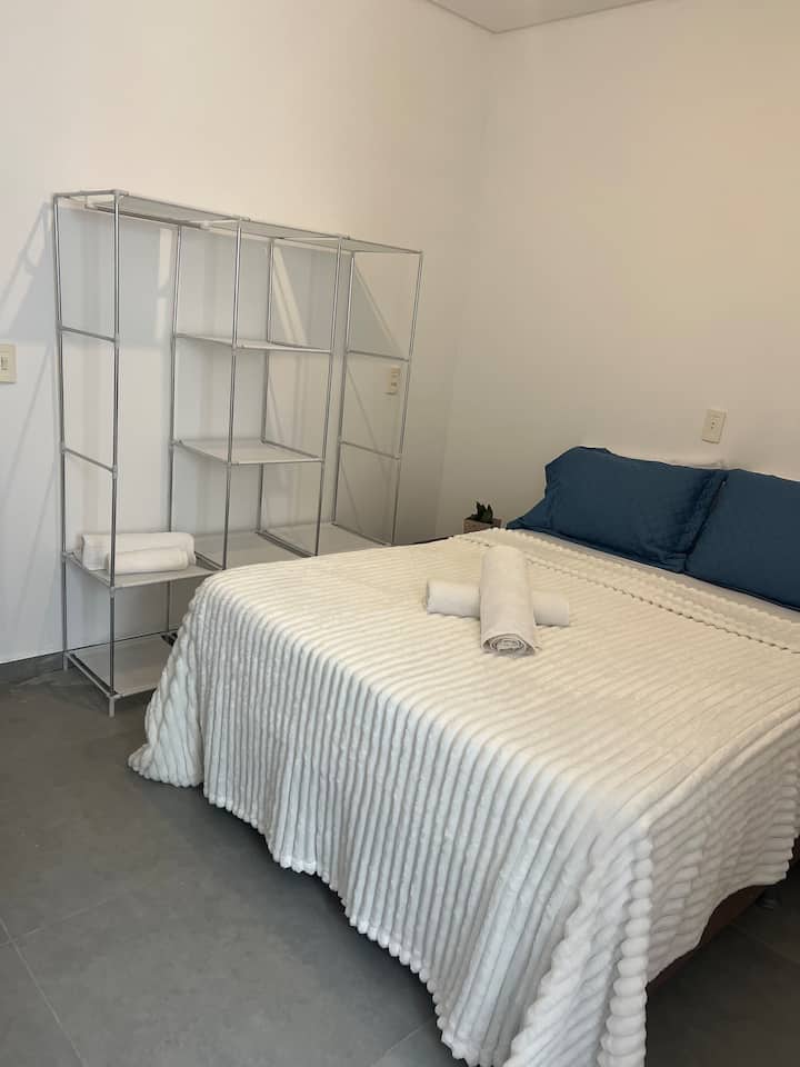 Residencial Da Ju- Apto 01 - Com 1 Quarto - Bombinhas