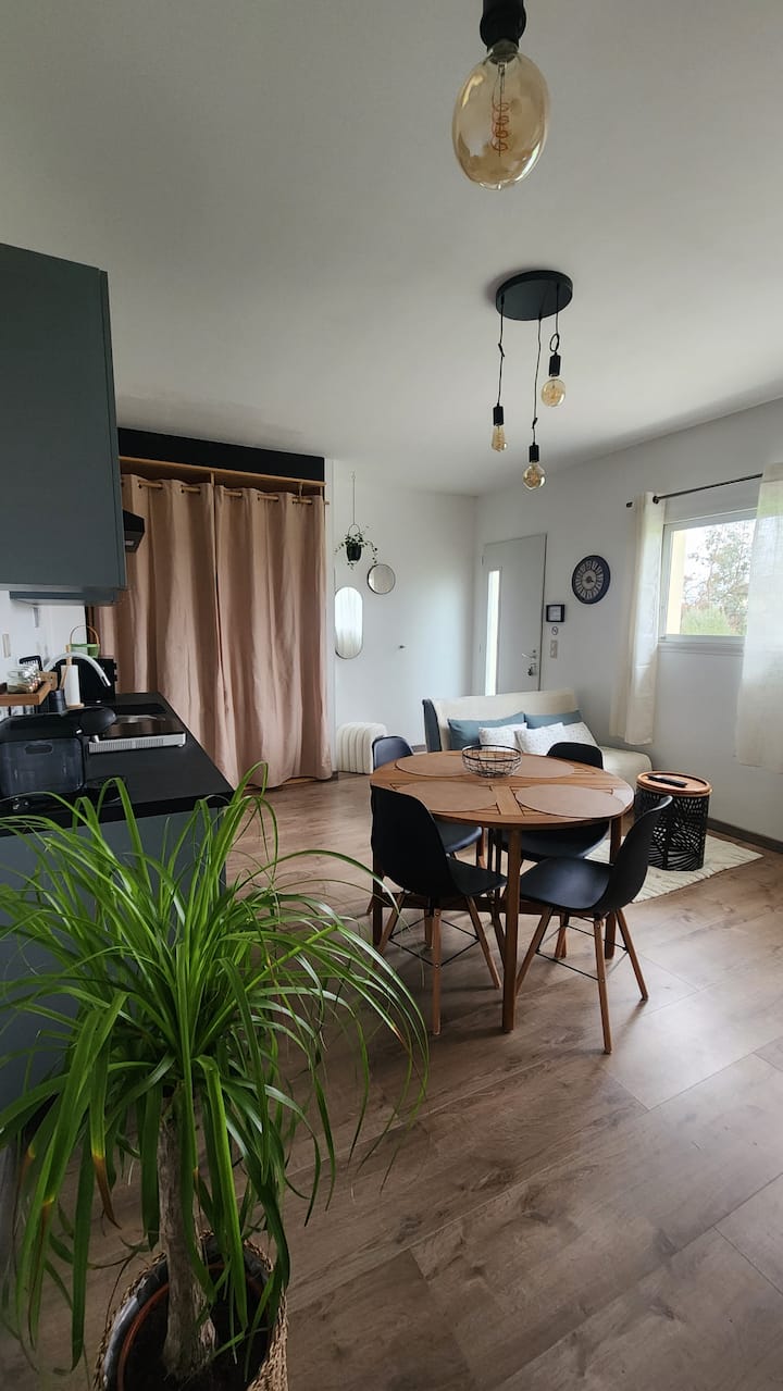 Logement Coul'or Pourpre Au Calme Avec Piscine. - Monbazillac