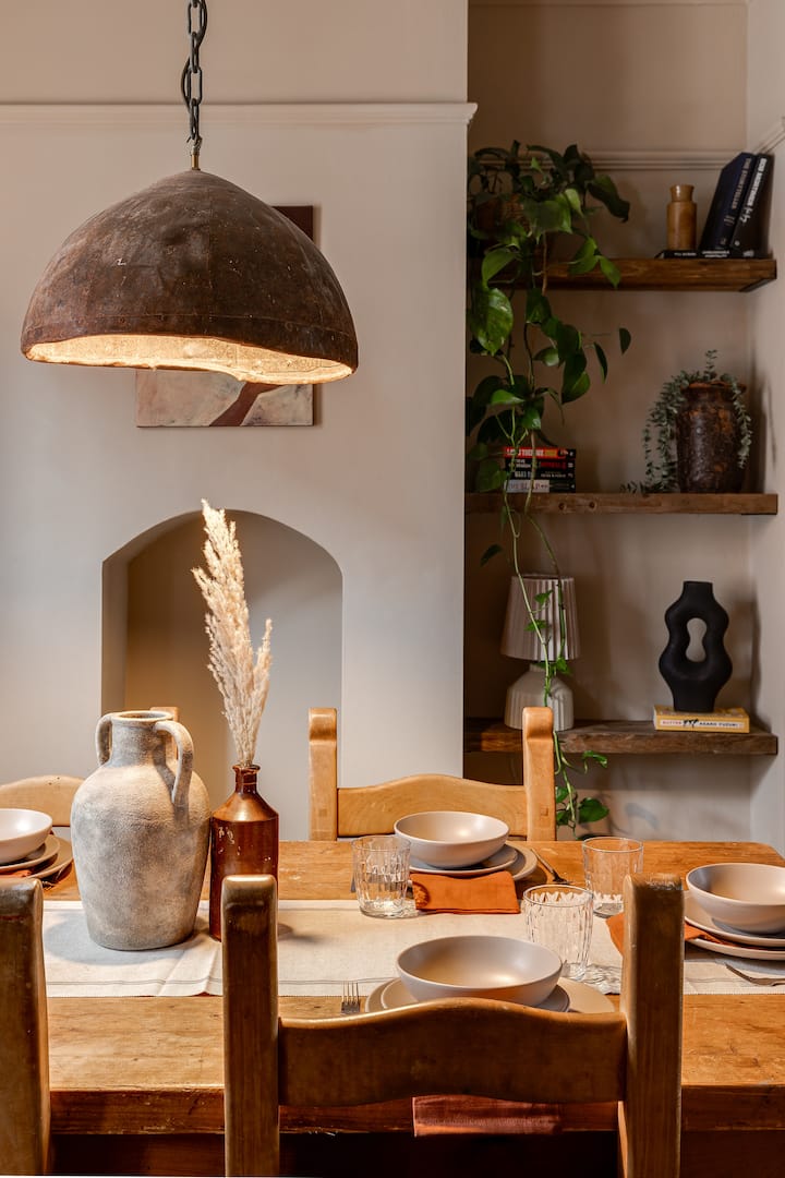 New! Stylish Chester Townhouse | Sleeps 6 - Chester