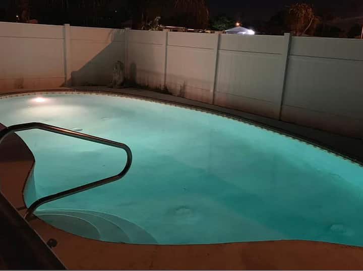 Papa’s House - Miami Gardens, FL