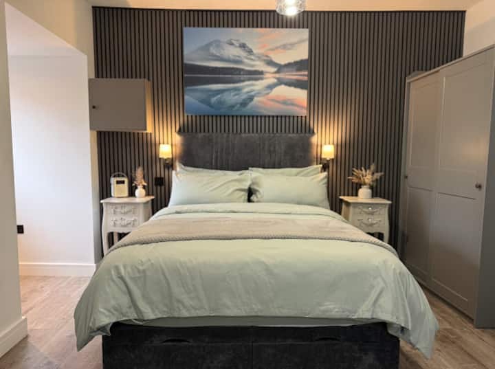 Brand New Spacious And Stylist Studio Apartment - Sheffield