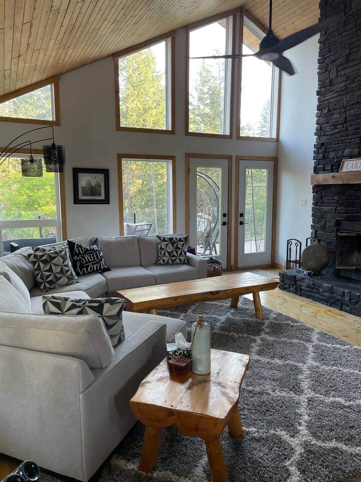 Lake Windermere Cozy Cabin On The Lake - Do It All - Invermere