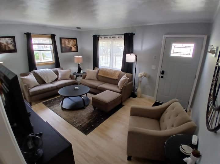 2-bedroom Home In A Great Location - Lansing, MI