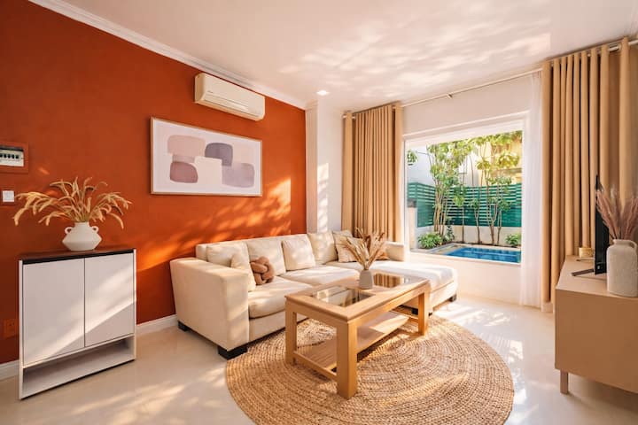 Chic 1br Poolside Suite • Garden & Beach Retreat - Da Nang