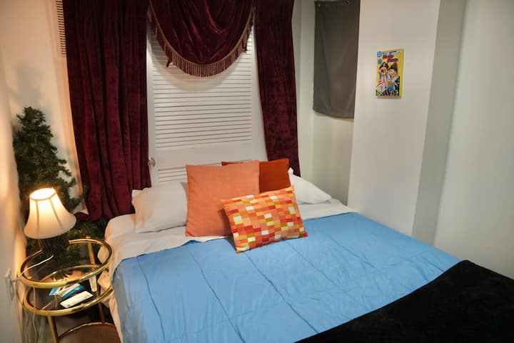 Free Parking & No Cleaning Req’d! Basement Apt - National Harbor, MD