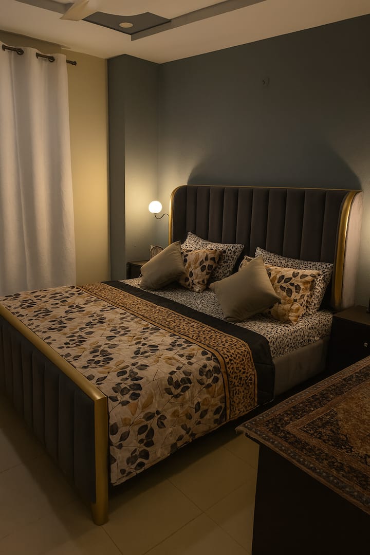 Private&peaceful 2-bedroom For Apartment | Lahore - Lahore