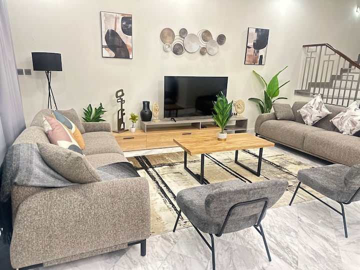 Modern 4bedroom Villa In Al Furjan - Dubai
