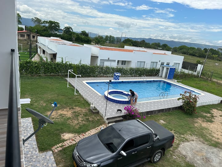 Casa Vacacional 2 - Carmen de Apicalá