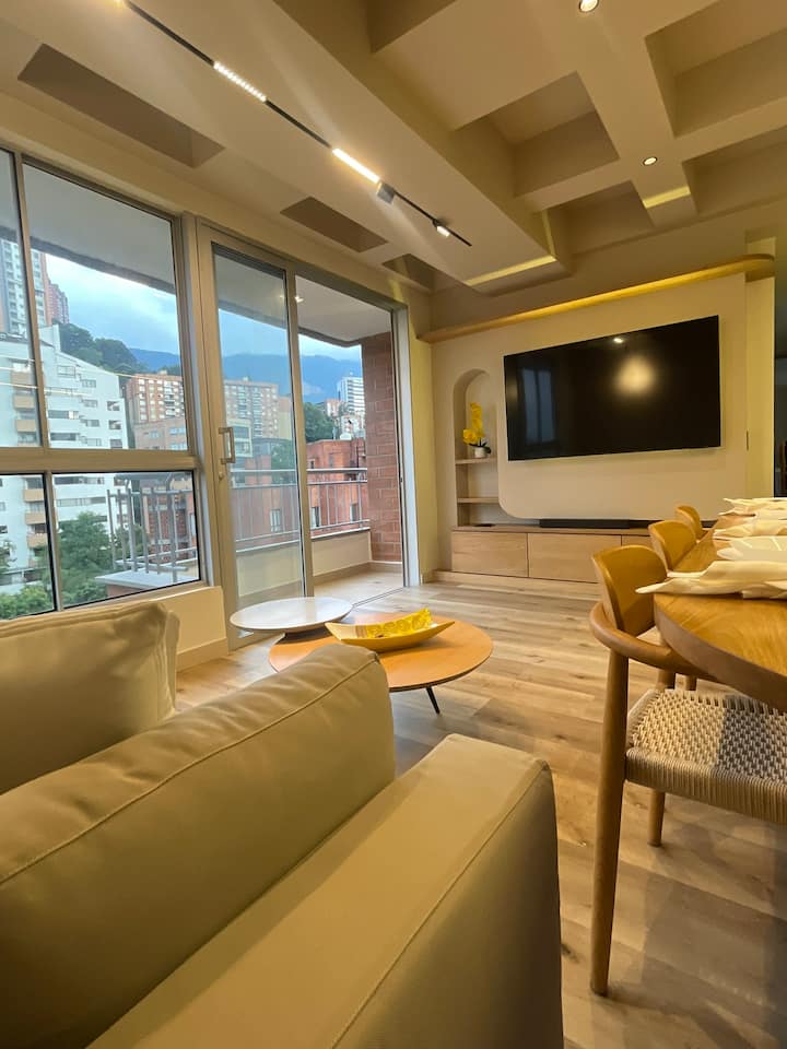 2bed/2b. Ac. King Bd. View. Fast Wifi. Dryer. Pool - Medellín