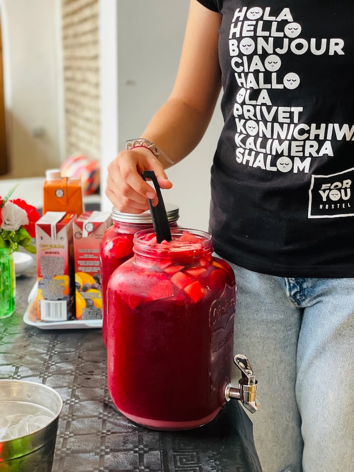 Habitación Completa Para 6 Personas - Sevilla