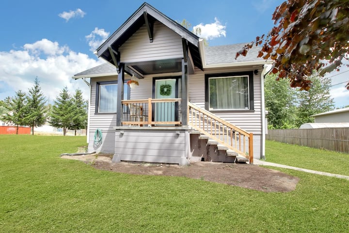 Spacious Tacoma Gem - Fife, WA