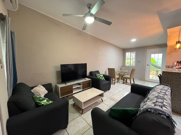 Mi Casita Azul En Lourdes Poniente - El Salvador