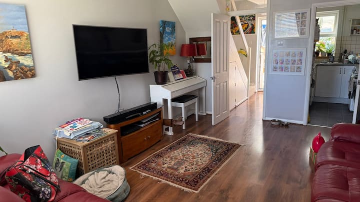 10%off- Rosa House -2br, Ensuite, Netflix, Travel - Bedford