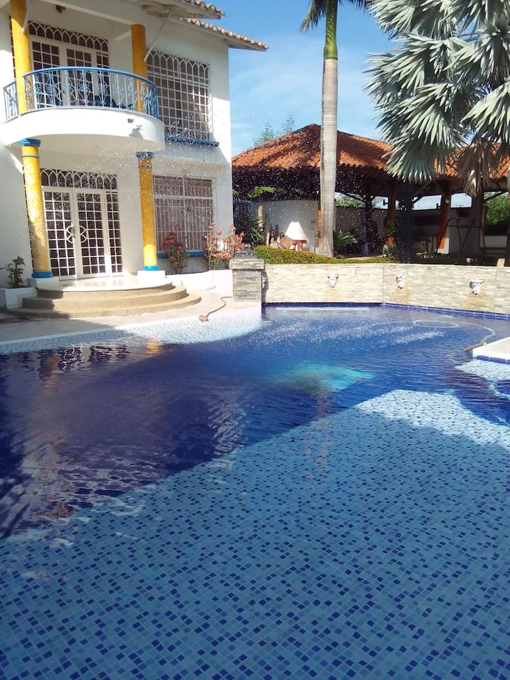 Casa Campestre Familiar Para Excelente Descanso. - Girardot