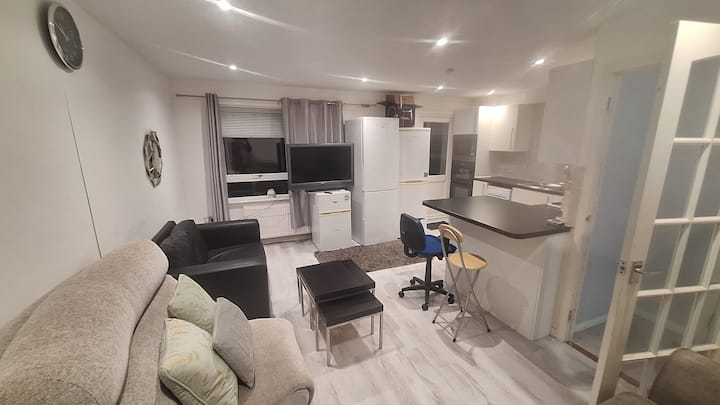 Luxurious Plush House - Kilmarnock