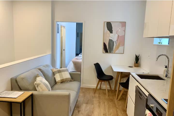 Take A Break On Taranaki - Wellington