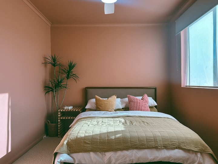 Cosy Richmond Pad | 6 Mins To Mcg | Free Parking - Melbourne