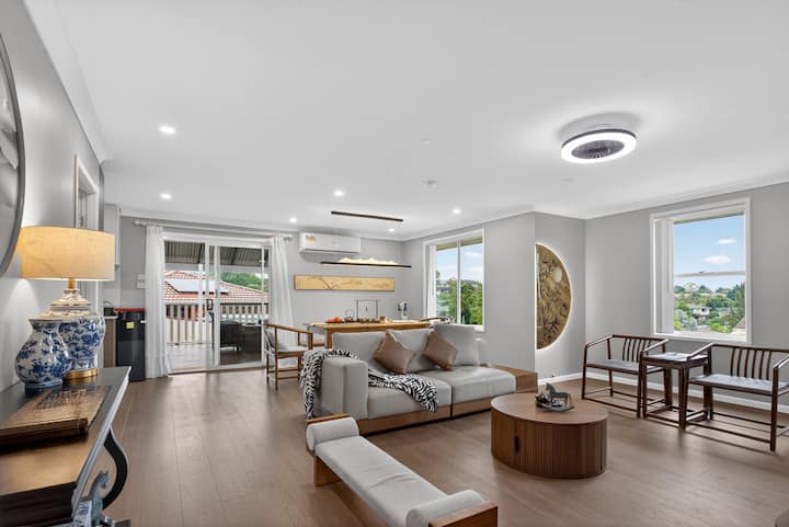 Zen Oriental Retreat-4br New Home For 8 - Campbelltown