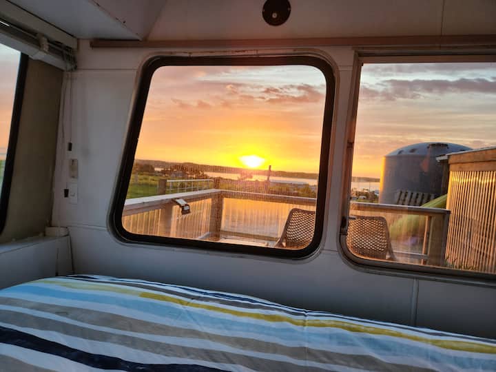 Catlins Fortrose Caravan, Sea And Sunset Views - Southland