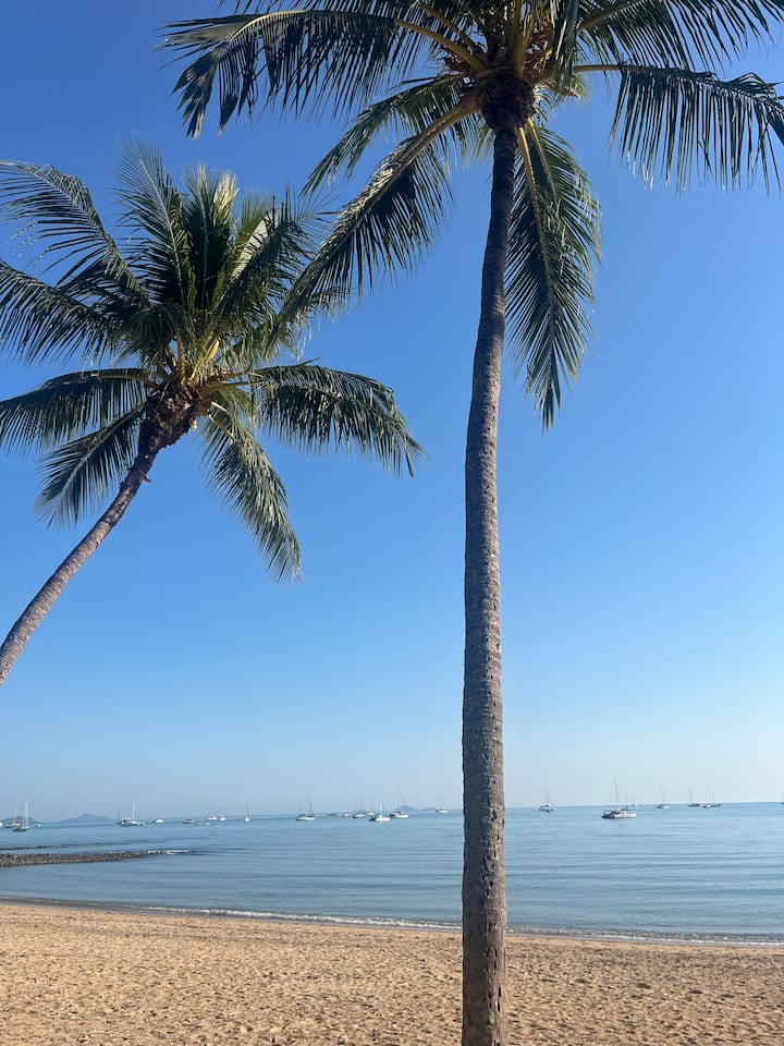 Home With All Amenities, With A Beach - Long Term - Airlie Beach