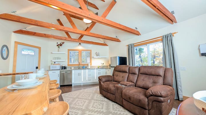 Modern Rustic Cabin Escape For Couples - Running Springs, CA