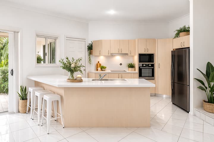 Modern Family Home Near Dreamworld & Movie World - Gold Coast