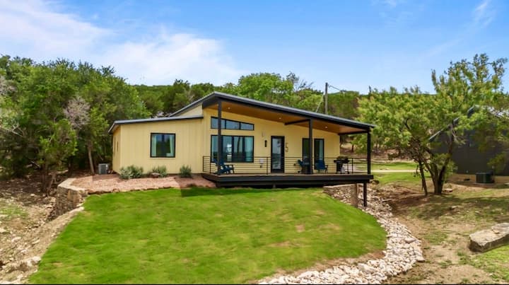 #5 All Decked Out: 10 Mins To Rocker B - Possum Kingdom Lake, TX