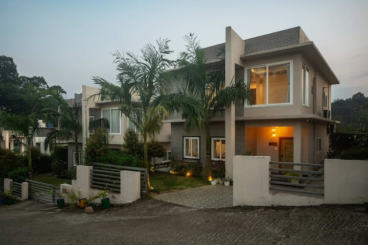 Cosy 2bhk W/ Gazebo & Bbq- Ohana 36 In Guwahati - Sonapur