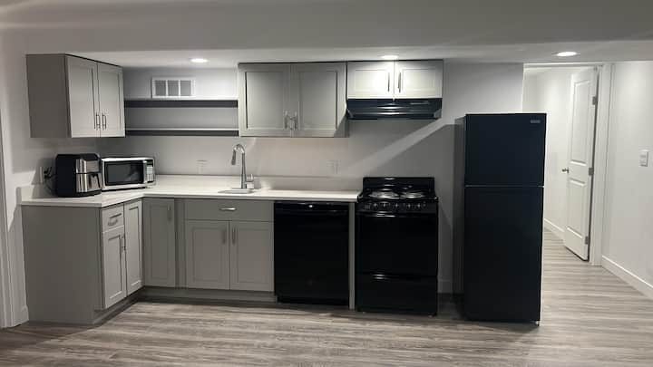 Tranquil Escape - Independent Basement - United States