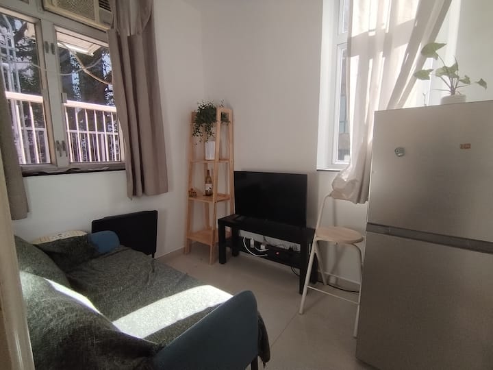 Convenient And Well Located Apartment. - Tsim Sha Tsui