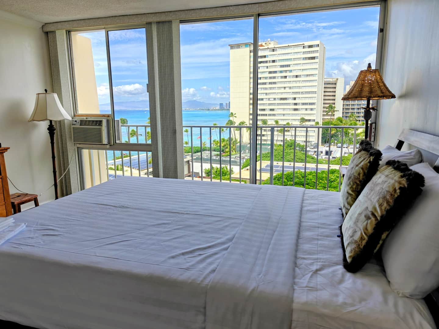 Oahu Beachfront Vacation Rentals (5 out of 5) - Hawaii, United States ...