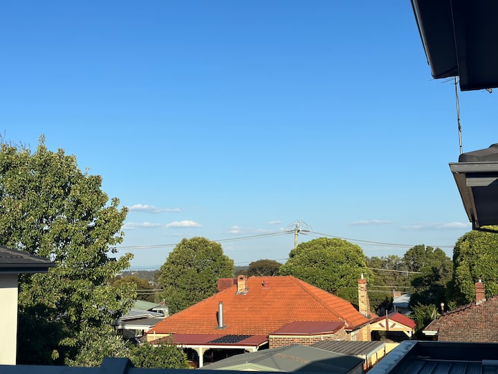 Modern 2br Townhouse In Reservoir –Comfort & Charm - Northland