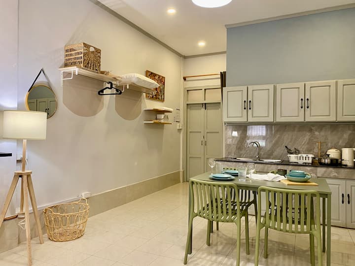 Home Retreat, 100 Mt. From Sihom Foodie Spot - Vientiane