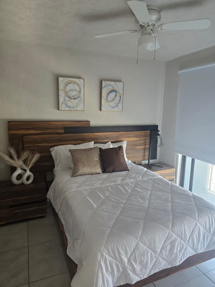 Depto. Nuevo, Zona Tranquila, A 13 Min Gdl Centro - Mexico