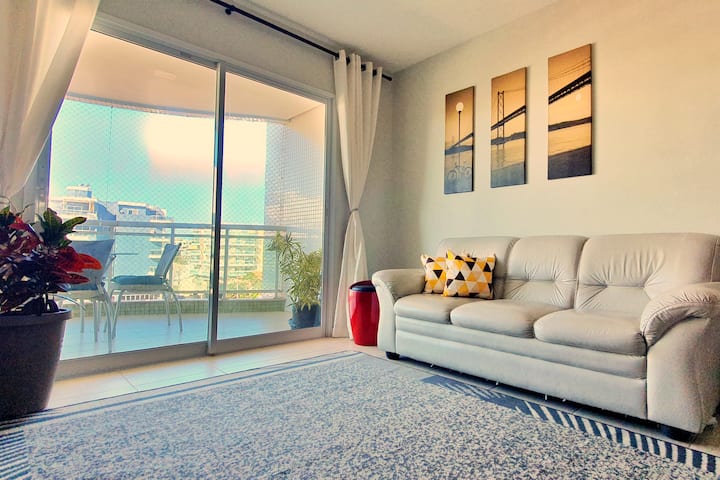 Apto A 3 Min Da Praia Com Vista Mar, Piscina E A/c - Cabo Frio