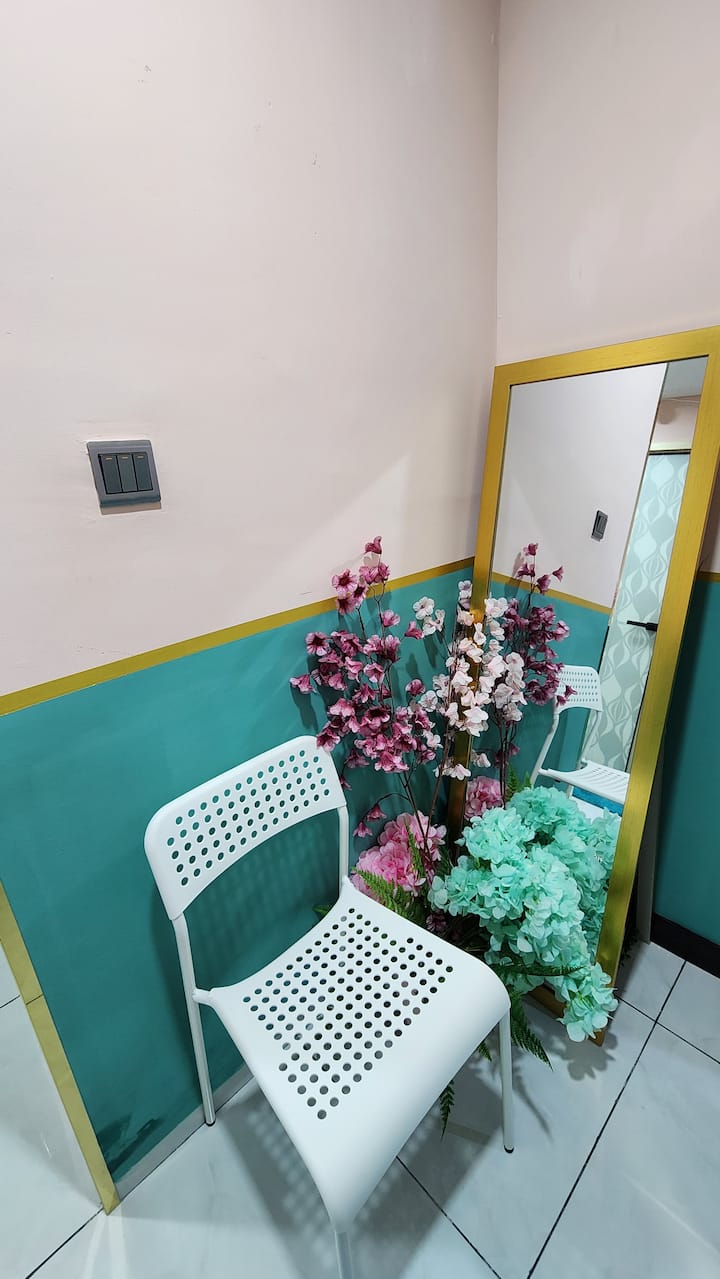 D Suite, Near Dubai Metro & Airport - Dubaï