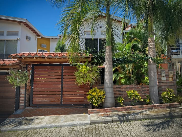 ¡Villa Ayda: Tu Escape Grupal Soñado! - San Jerónimo