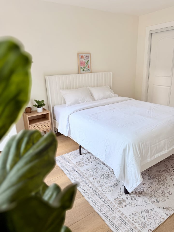 New Private Bath/entry Rm Close To Disney-bolsa-hb - Stanton, CA