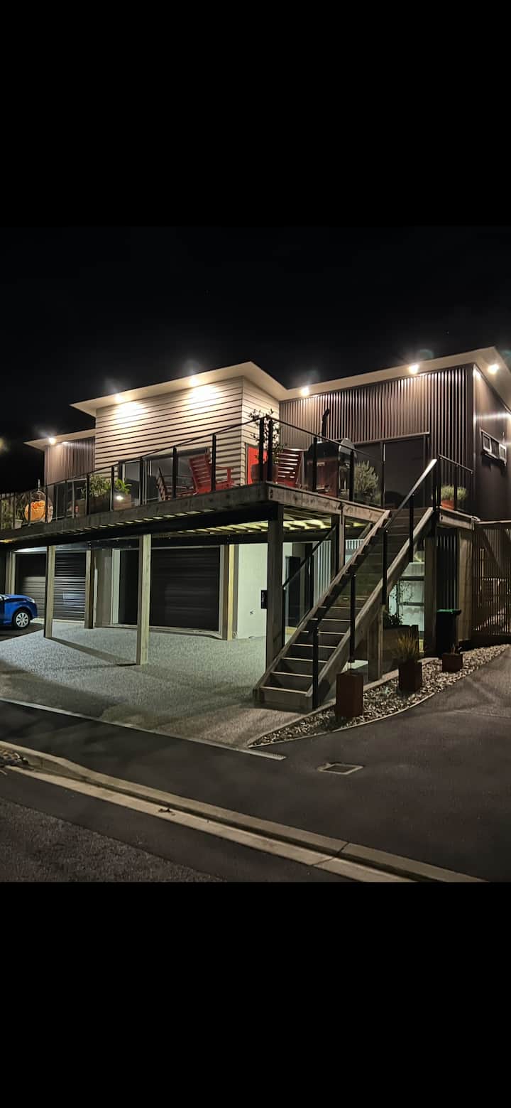 Nearly New Studio Apartment In Mornington Dunedin - Dunedin