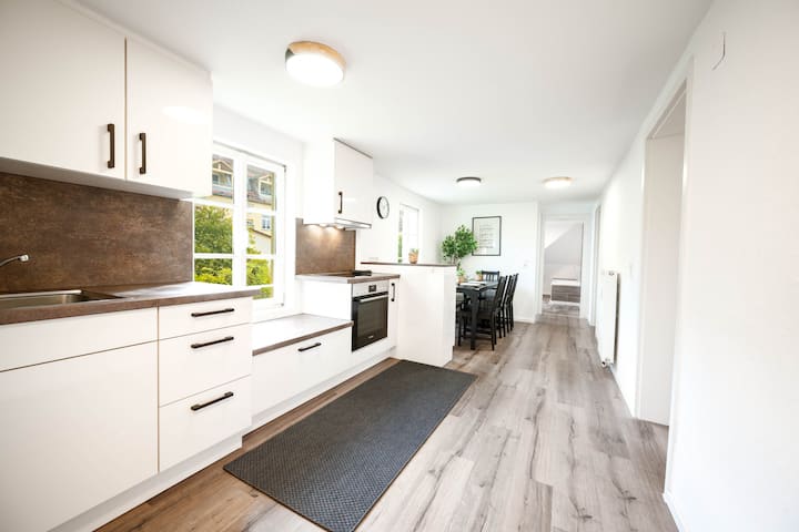 Backhome - Family&buisness|balkon|4 Zimmer|smarttv - Ludwigsburg