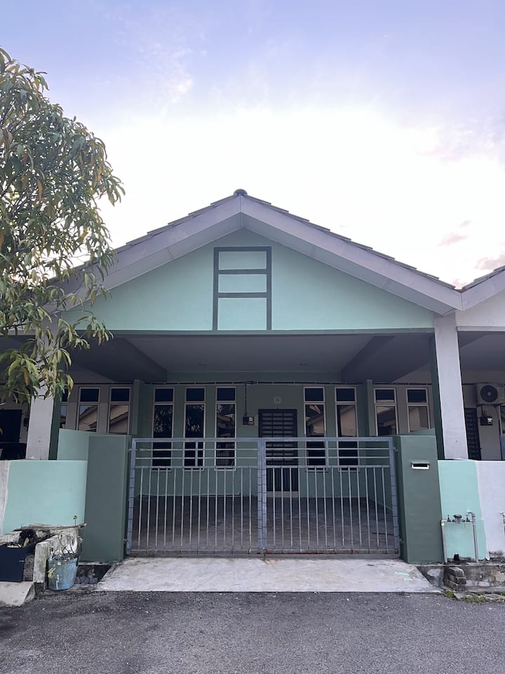 Dnv Homestay Ii - Tanjung Rhu