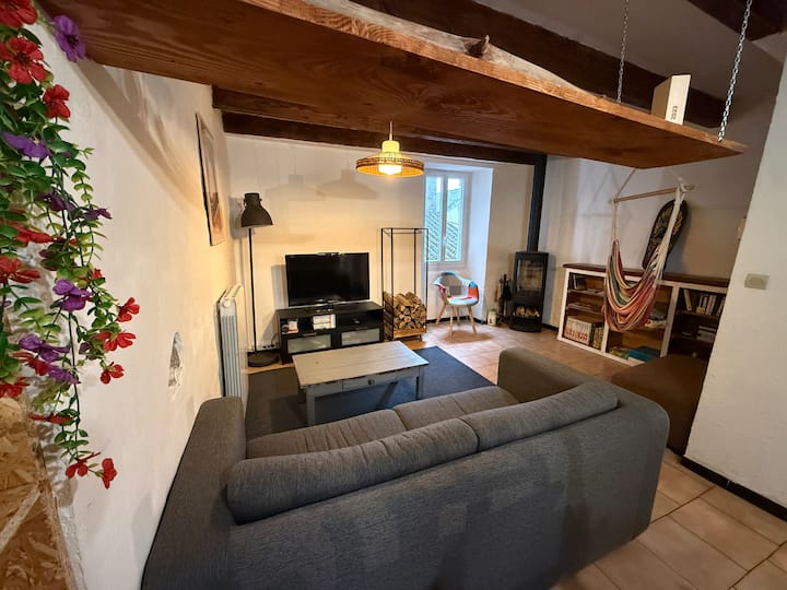 Maison De Village Pour 6 Personnes - Nant