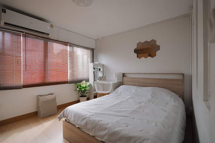 Nimman Minimal Room In Chiang Mai - Chiang Mai